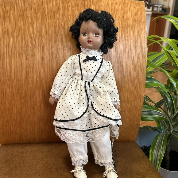 Heritage Mint | Other | Vintage Heritagemint Ltd Collection Diane D28 ...